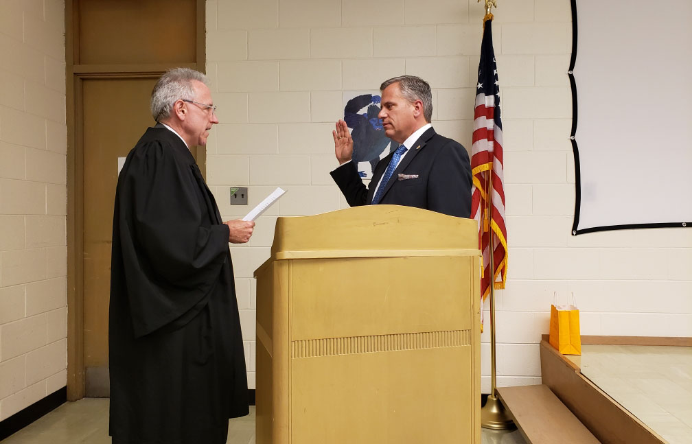 Martwick sworn in to succeed Mulroe in 10th District - Senator Robert ...