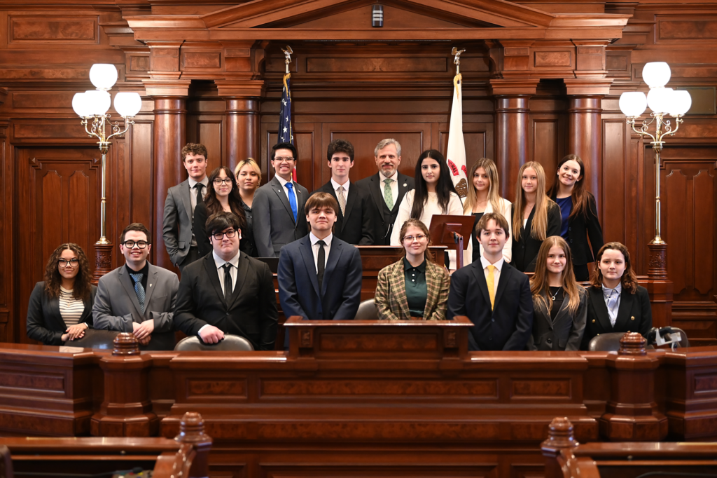 2025-2026 Youth Legislative Fellowship - Senator Robert Martwick